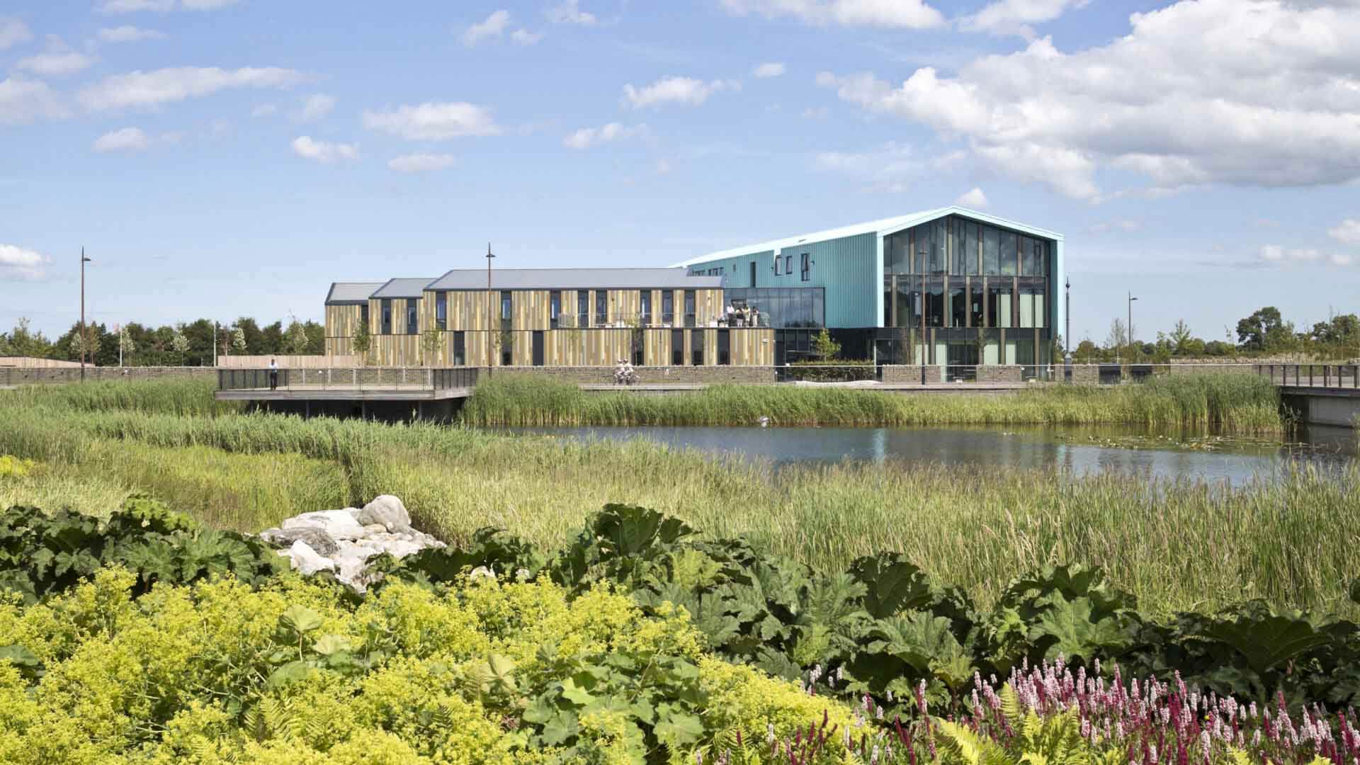 University Of The Highlands And Islands Logo University Of The